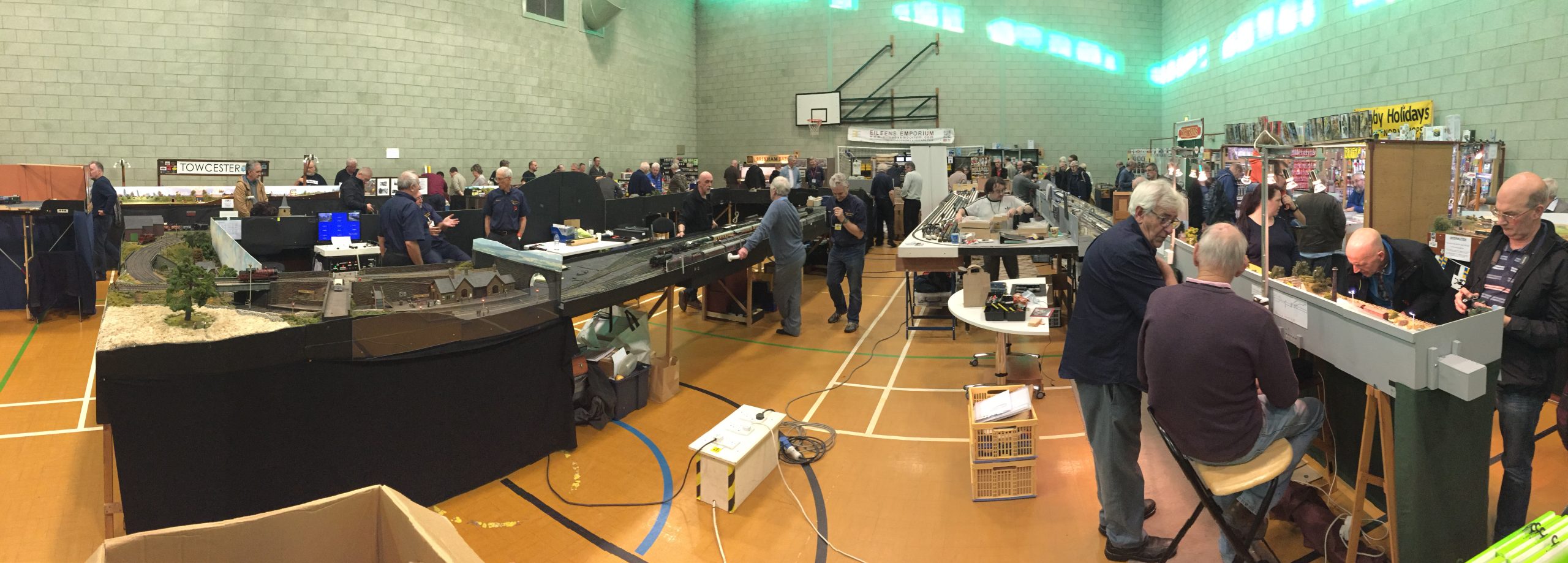 Exhibitors, Traders, Clubs and Societies - Model Rail Crewe